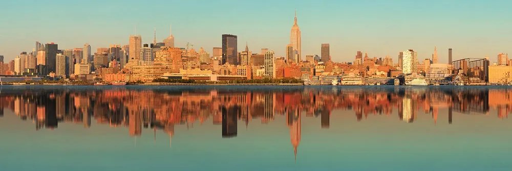 Obraz očarující New York v odrazu vody Varianta: 150x50