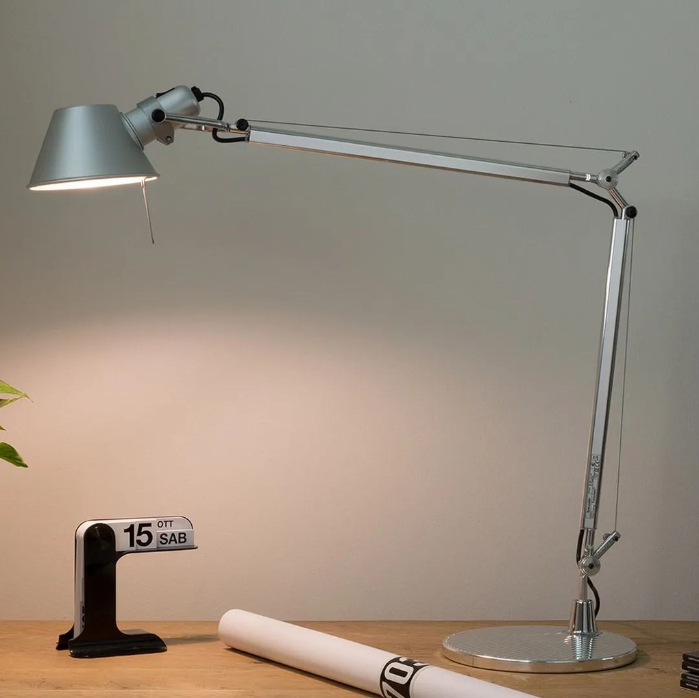 Artemide A001000 + A004030 Tolomeo, designová stolní lampa, 1x77W E27, hliník, 122 cm