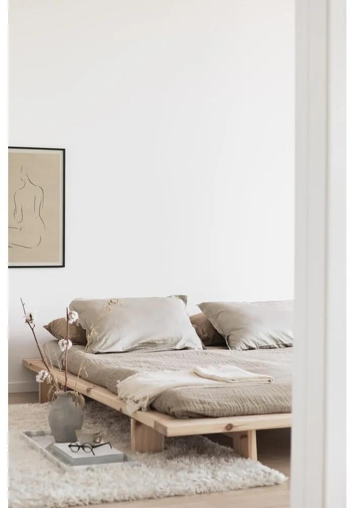 Dvoulůžková postel z borovicového dřeva s roštem 140x200 cm Japan – Karup Design