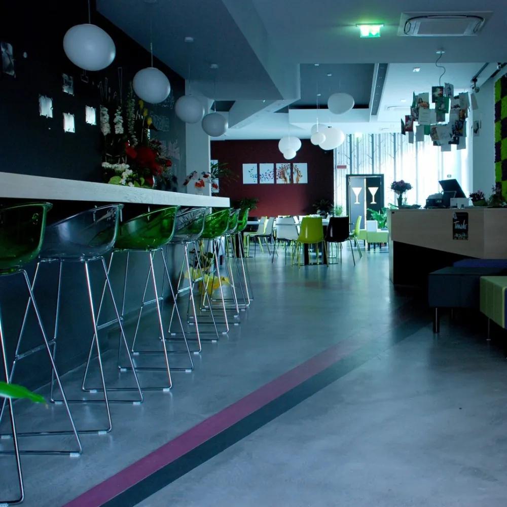 Sada 4 barových židlí Gliss 902 transparentní zelená, Pedrali - Gliss 902 - sada