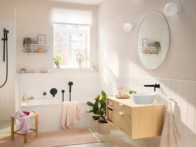 Hansgrohe Rebris S, umyvadlová baterie pod omítku, pro montáž na stěnu, s výtokem 20 cm, 2-otvorová instalace, černá matná, 72528670