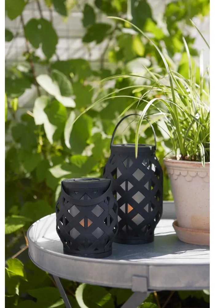 Černá lucerna Star Trading Flame Lantern, výška 23 cm