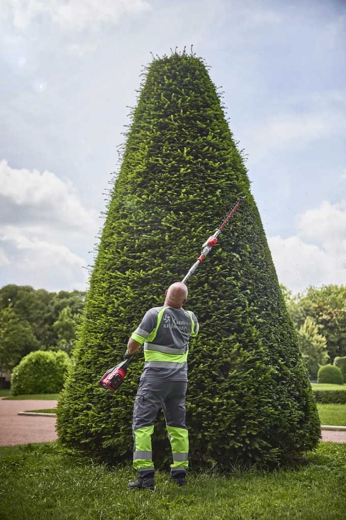 CRAMER OPTIMUS PH22 82V - akumulátorové nůžky na živý plot (bez akumulátoru a nabíječky)