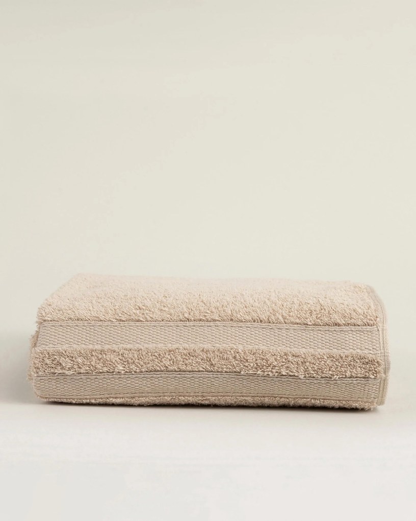 Ručník Essence 70x140 cm warm beige