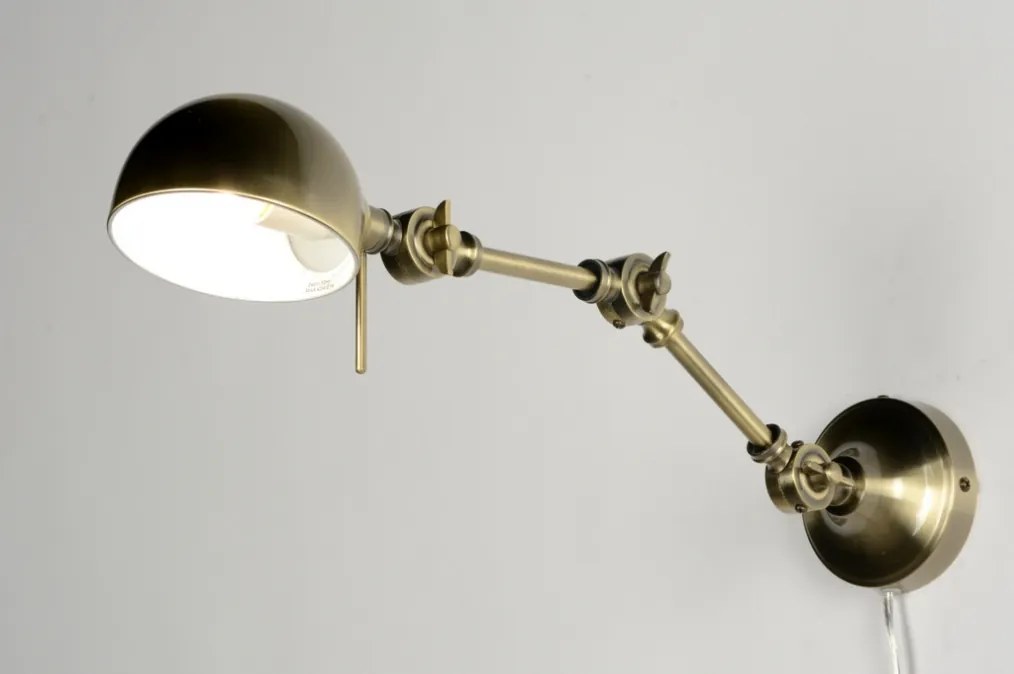 Nástěnné industriální svítidlo s kabelem a vypínačem Retro Power Gold
