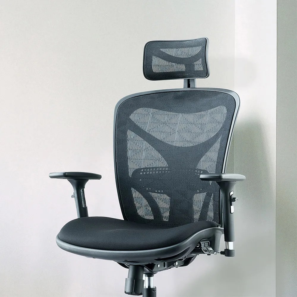 Ergonomická kancelářská židle MOSH Airflow 601 - černá