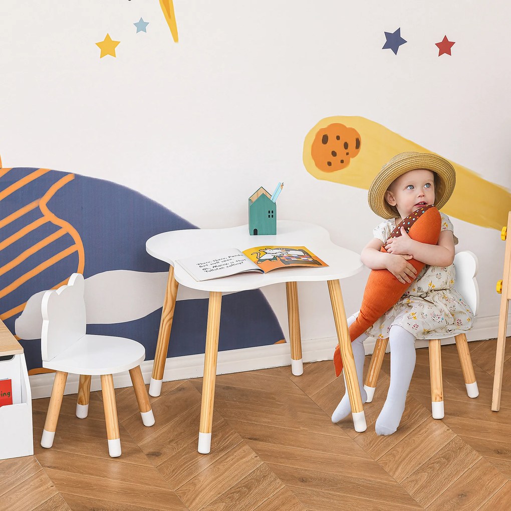 Sada stolu a 2 židlí HOMCOM pro děti - Dřevěný nábytek do dětského pokoje a herny 56x56x50 cm a židle 28x25x46 cm Přírodní a bílá