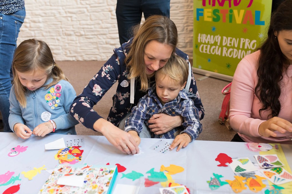 Hra se samolepkami - Máme rádi rybky