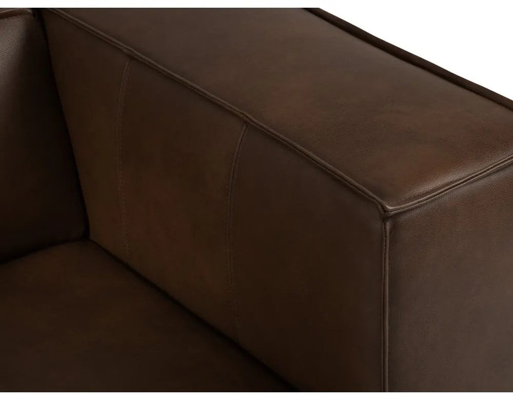 Tmavě hnědé kožené křeslo Madame - II. jakost – Windsor &amp; Co Sofas