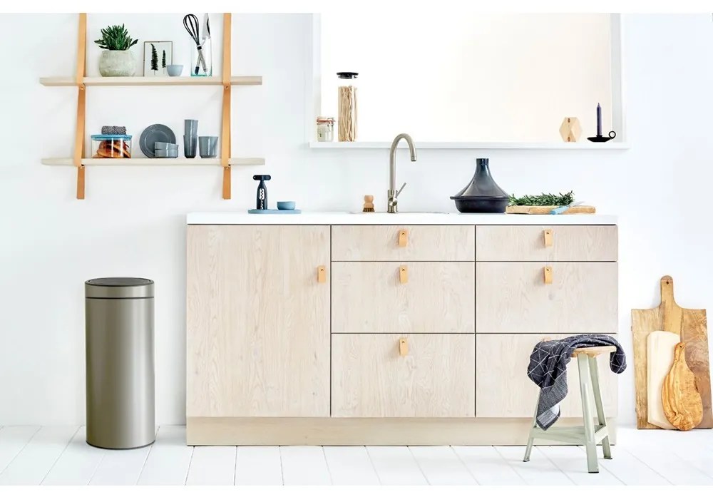 Brabantia Touch Bin New 30 L platinová 115363