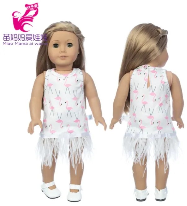 Svatební oblek a jiné oblečení pro panenku AMERICAN GIRL A BABY BORN 43-45 CM Varianta: bílé šaty s třásněmi a plameňáky