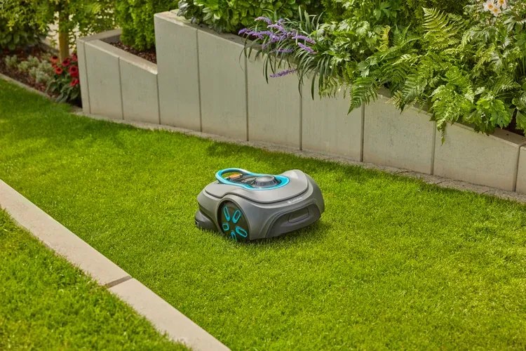 © 2026 GARDENA Robotická sekačka smart SILENO free, 1500 m²