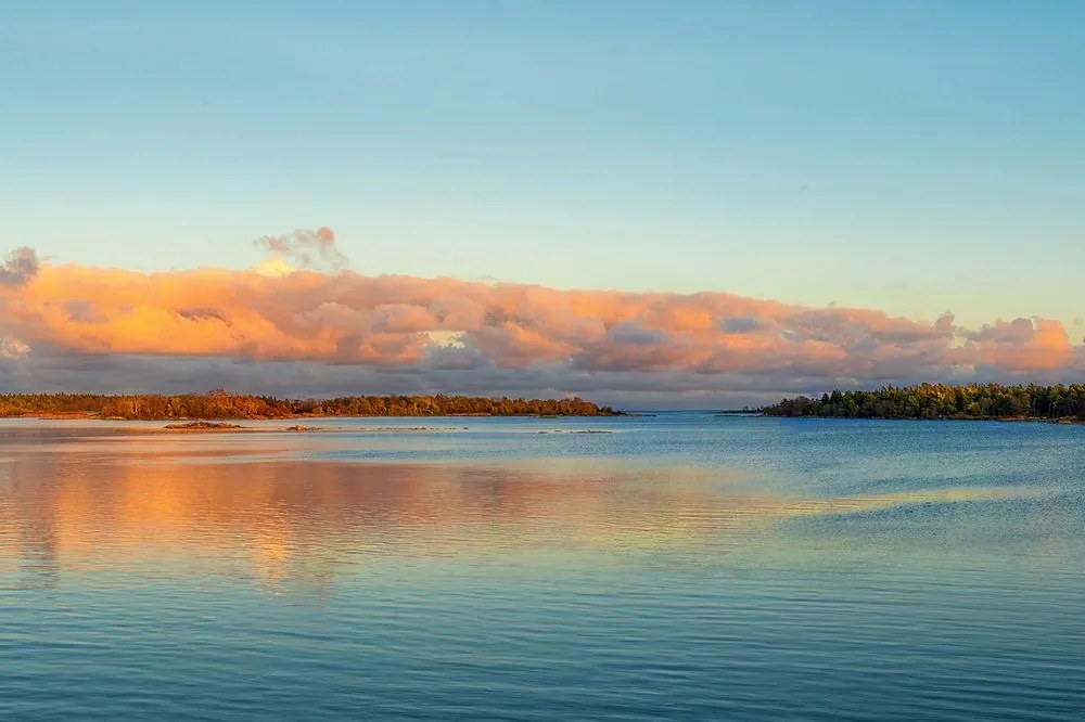 Samolepící fototapeta jezero a západ slunce - 225x150 cm