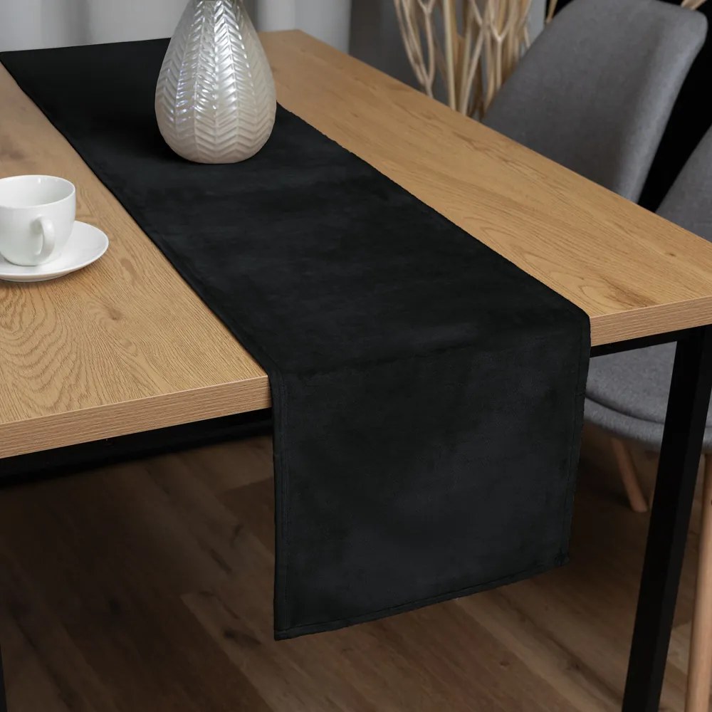 Biante Sametový běhoun na stůl Velvet Premium SVP-014 Černozelený 35x120 cm