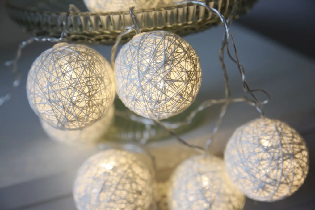 STAR TRADING Světelný lampionový řetěz Jolly White, bílá barva, plast, textil