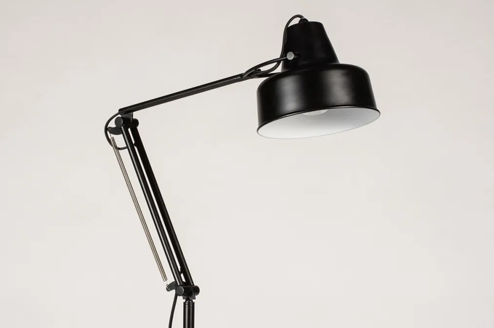 Stojací lampa Bristol
