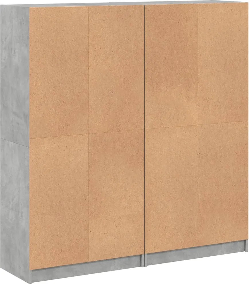 Knihovna s dvířky betonově šedá 136x37x142 cm kompozitní dřevo 3206527