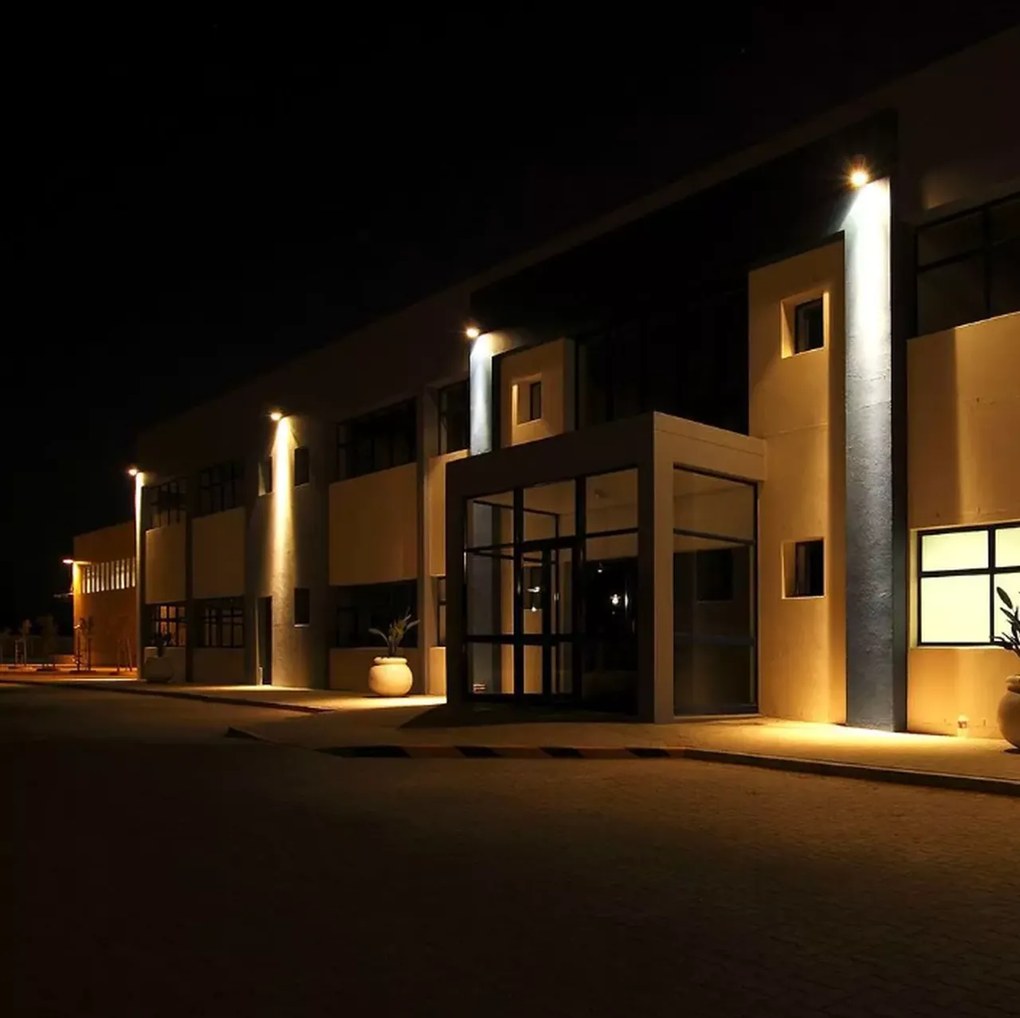 LED Solution Bílý LED reflektor 50W Premium Barva světla: Teplá bílá 21409