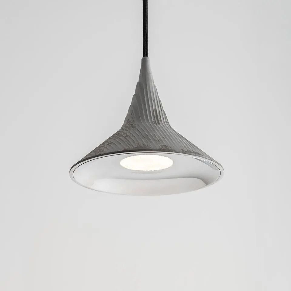 Artemide Unterlinden 175, hliníkové svítidlo s texturou dřeva, 15W LED 2700K, Ø 17,5cm