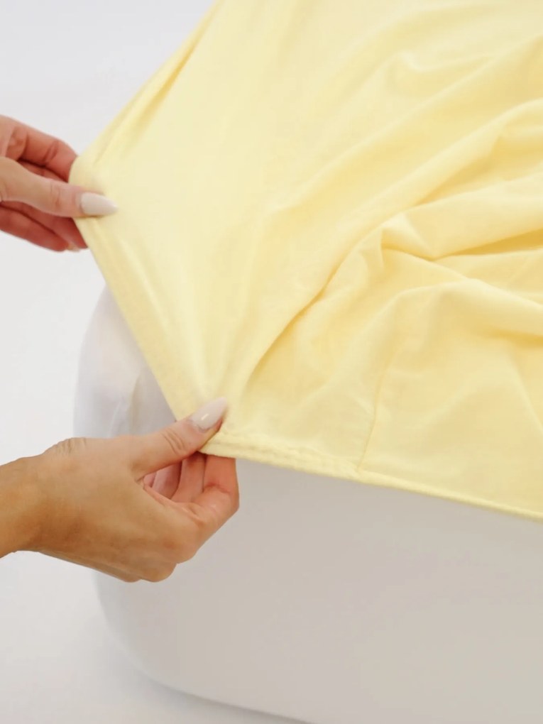 MK Lůžkoviny Jersey prostěradlo do postýlky Classic 60 × 120 cm - pastelová žlutá