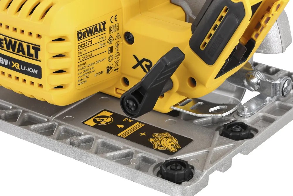 DeWALT DCS572NT