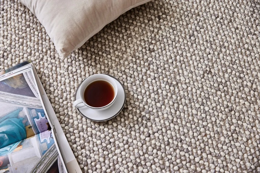 Diamond Carpets India, Ručně vázaný kusový koberec Maya DE 4981 White Mix, 200x290, béžová, ložnice