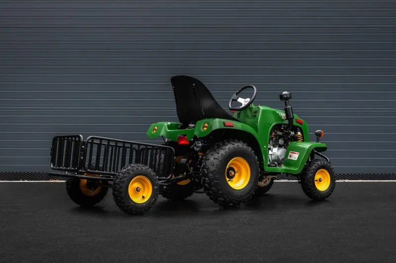 Leramotors 110cc - dětský zahradní traktor s vozíkem