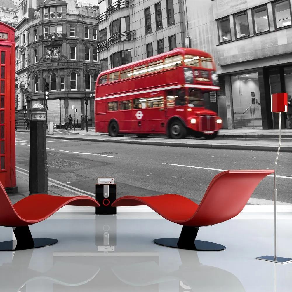 Fototapeta - Červený autobus a telefonní budka v Londýně 200x154 | BIANO