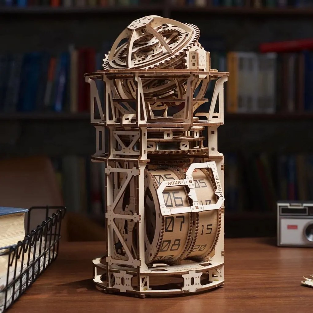 Hračka Ugears 3D dřevěné mechanické puzzle Hodinový strojek s tourbillonem [6950377]