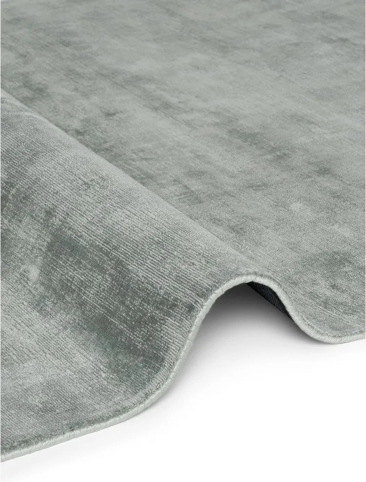 Světle modrý ručně tkaný koberec z viskózy 160x230 cm Noemi – Vikosa