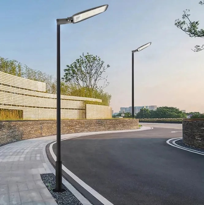 ECOLIGHT LED pouliční lampa 200W 26000lm IP65 studená bílá 6500K - Eco Light