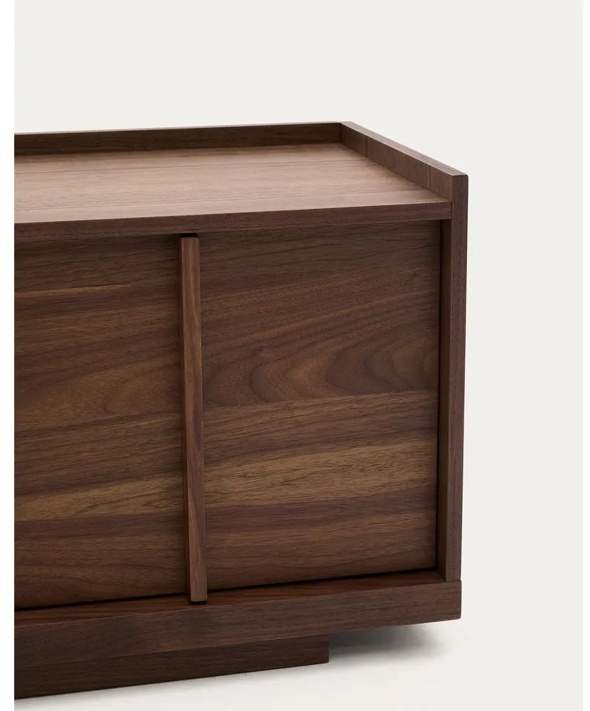 Hnědý TV stolek v dekoru ořechu 200x47x40 cm Onix – Kave Home