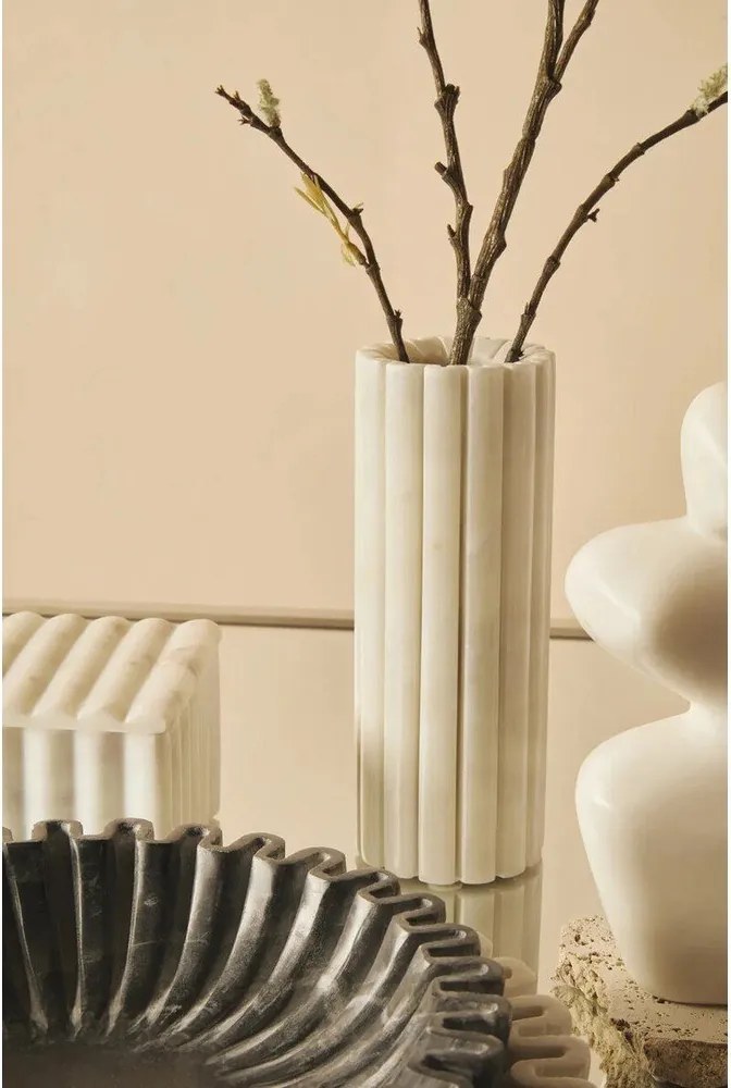 Bílá mramorová váza (výška 20 cm) Savio – Premier Housewares