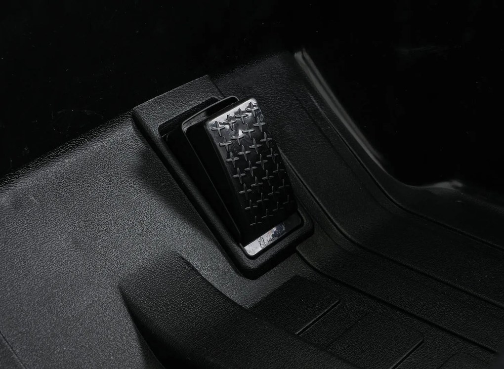 Ramiz Auto Toyota Land Cruiser PRADO černé