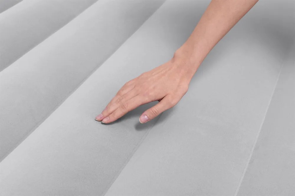Nafukovací matrace 203 x 152 x 46 cm Bestway 67630