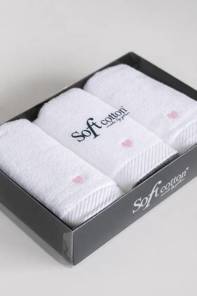 Dárková sada malých ručníků MICRO LOVE, 3 ks Bílá / růžové srdíčka