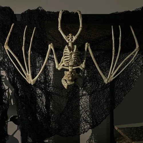Dekorace Halloween kostra netopýra Halloween 30 cm Malatec 22005
