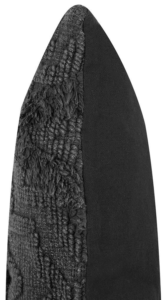 Dekorativní polštář s reliéfovým vzorem 45 x 45 cm šedý PAIKA Beliani