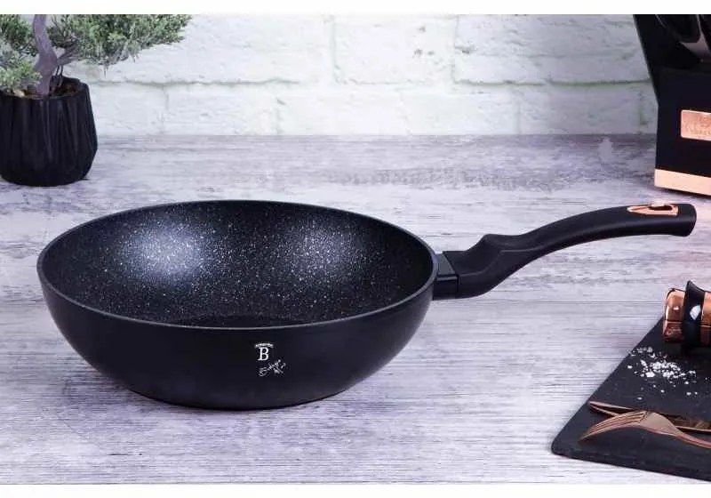 BERLINGERHAUS Pánev WOK s mramorovým povrchem 28 cm Black Rose Collection BH-1638