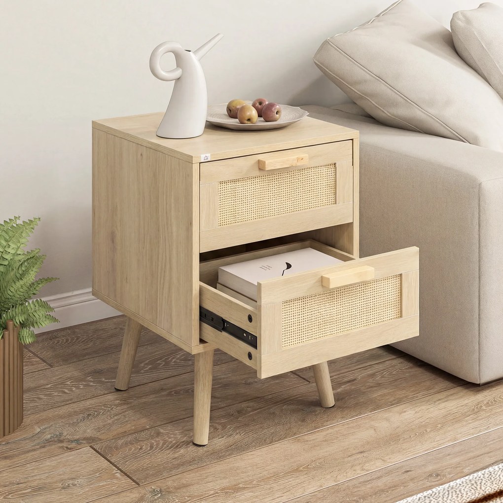 HOMCOM Set 2 Nočních Stolků, Boční Stoly, 2 Zásuvky s Ratanovými Předními Stranami, Boho Styl, Noční Stolky, Nohy z Přírodního Borového Dřeva