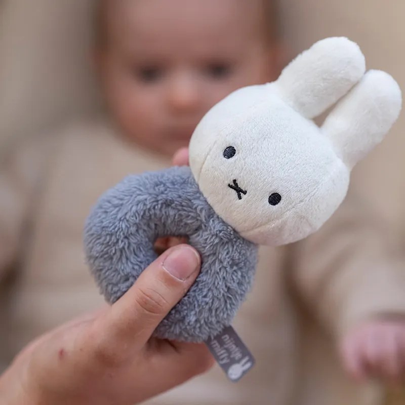 Chrastítko králíček Miffy Fluffy Blue