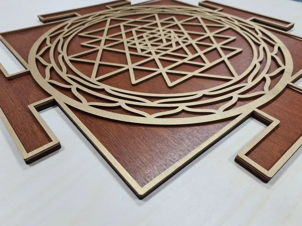 dřevo života Dřevěný obraz Sri Yantra zlatá Zvolte rozměr Ø (cm): 40