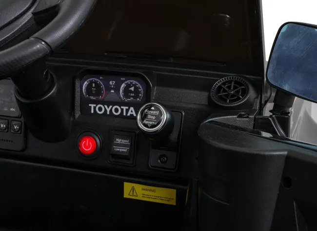 Elektrické autíčko Toyota Land Cruiser PRADO černé