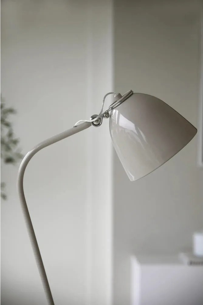Šedobéžová stojací lampa s kovovým stínidlem (výška 130 cm) Tilt – Markslöjd