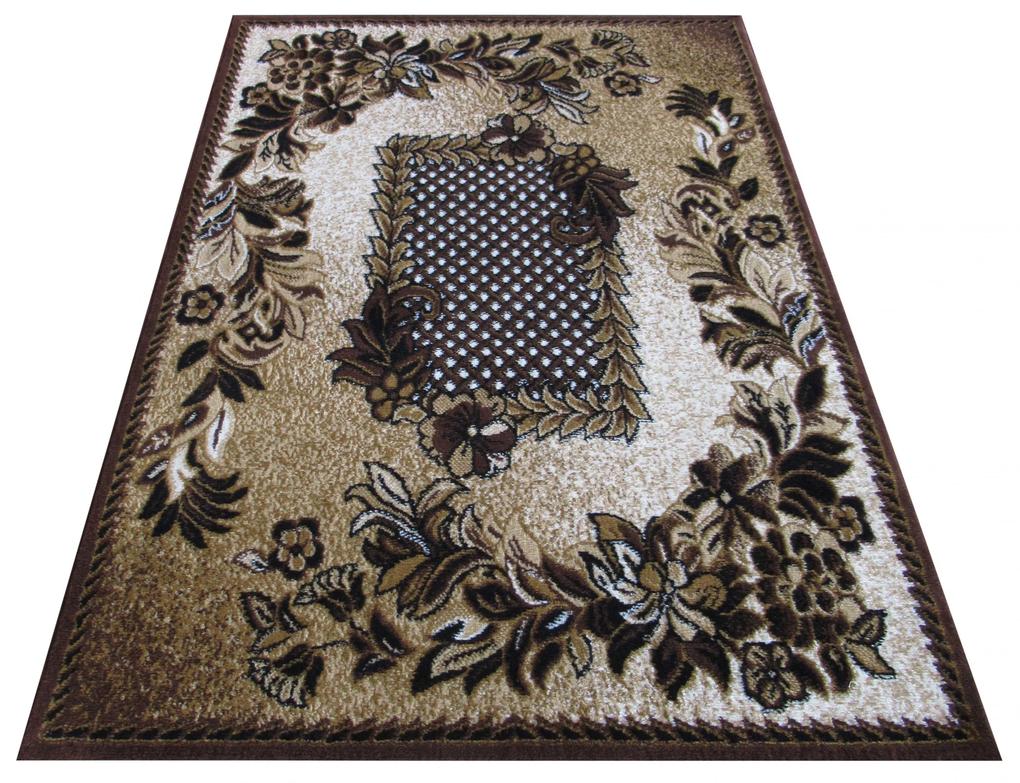 Kvalitní hnědý koberec do obýváku