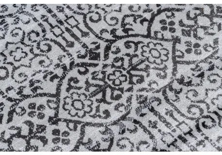 koberec NOBIS 84302 stříbro/antracit vzor rámu velikost 160x230 cm | krásné koberce cz