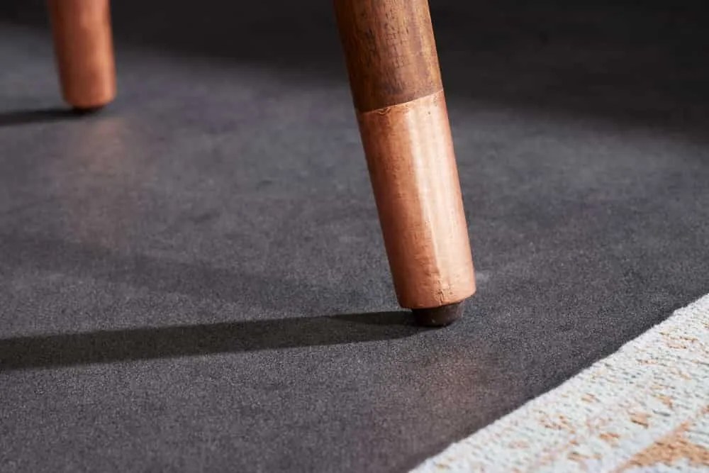Designový odkládací stolek Hadelinde 50 cm měď