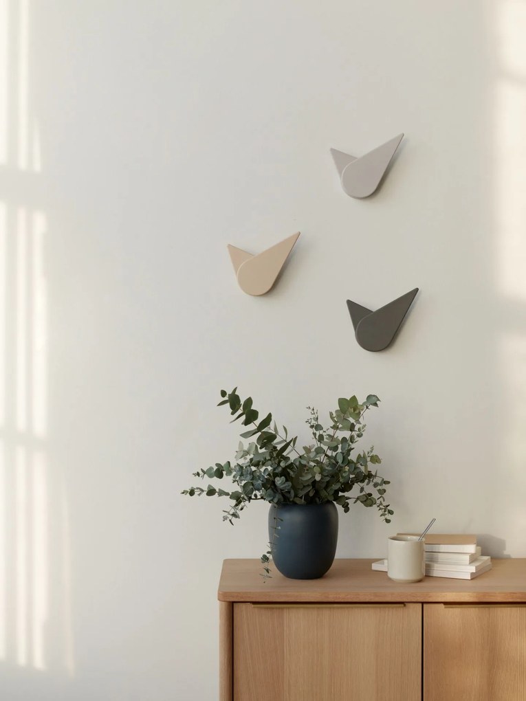 Stelton Nástěnné hodiny Birdie Light Grey, šedá barva, kov