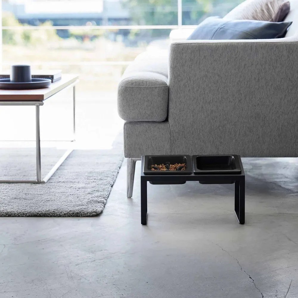 Keramický set misek s podstavcem pro domácího mazlíčka Nooks – YAMAZAKI
