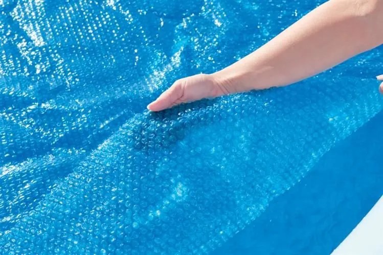 Solární kryt na bazén o průměru 305 cm - BESTWAY 58241